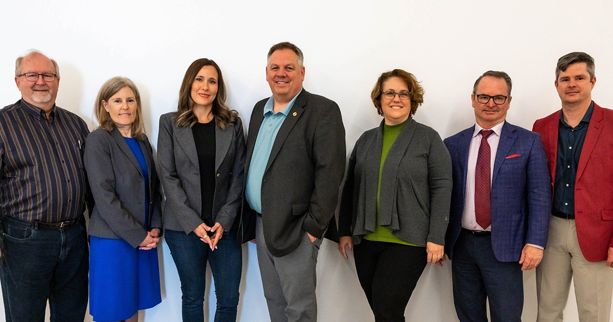 Members cite breakdown in trust at heart of current procurement ...